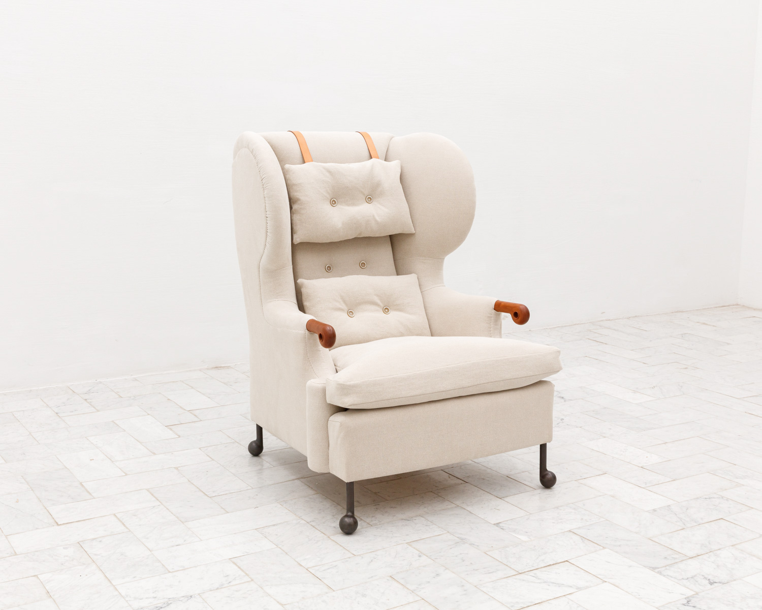 BDDW | ABEL WINGBACK CHAIR